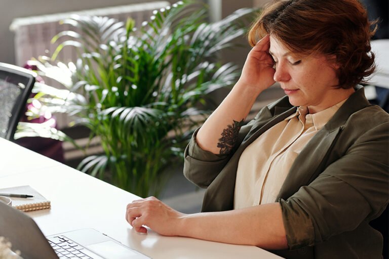 What are Ergonomic Hazards? Understanding the Risks and Solutions ...